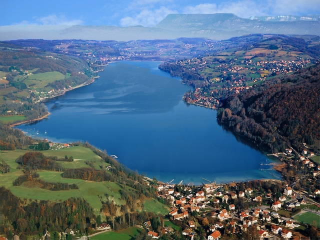 Autour du Lac Bleu, Paladru Charavines